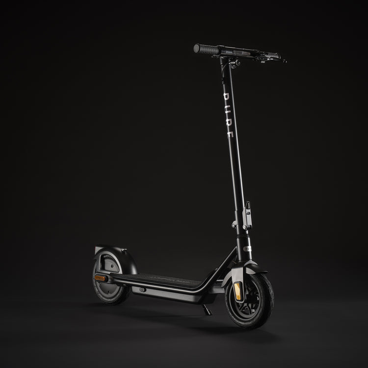 Pure Air5 Black 710W Max Power 30KM Range – Pure Electric Australia