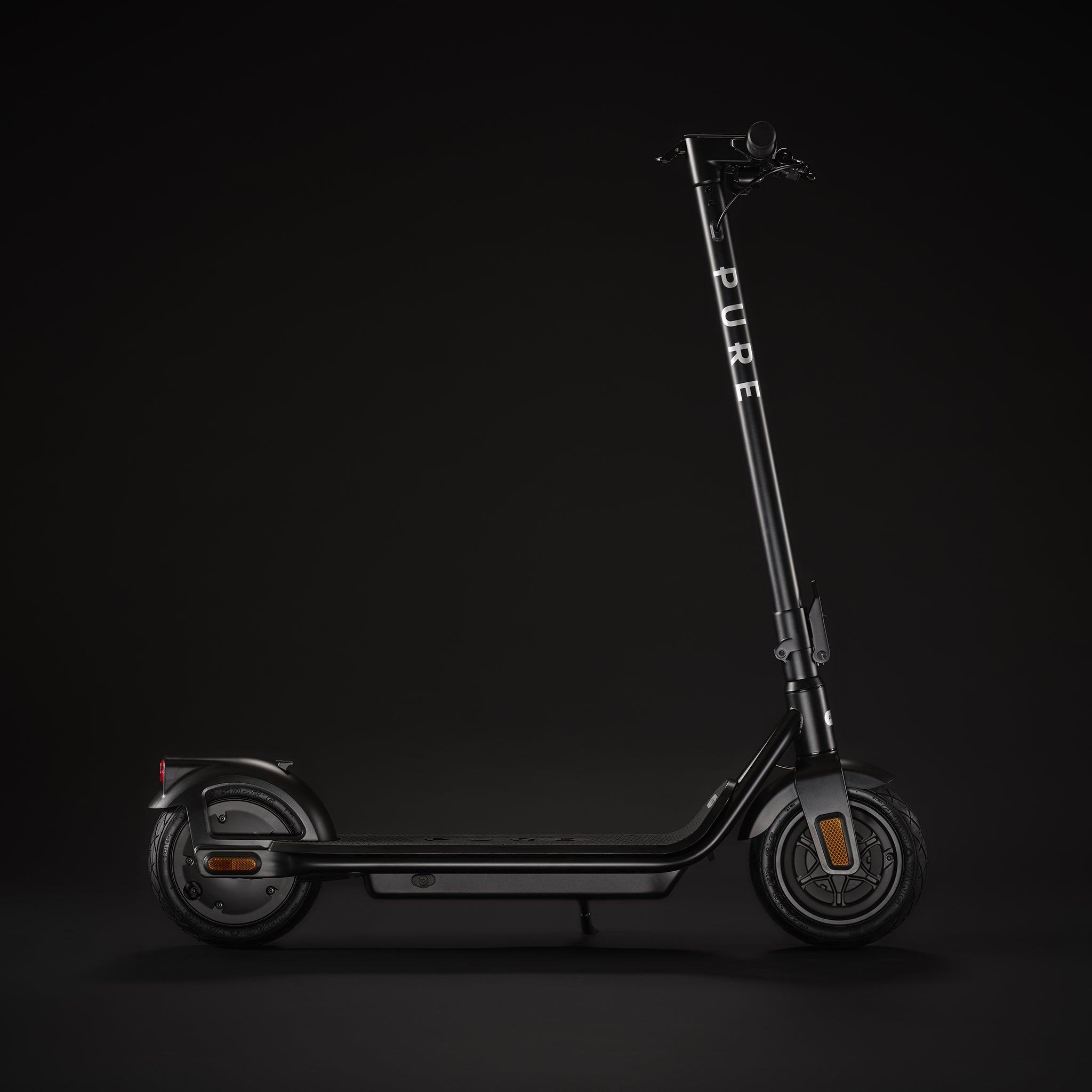 Pure Air5 Black 710W Max Power 30KM Range – Pure Electric Australia