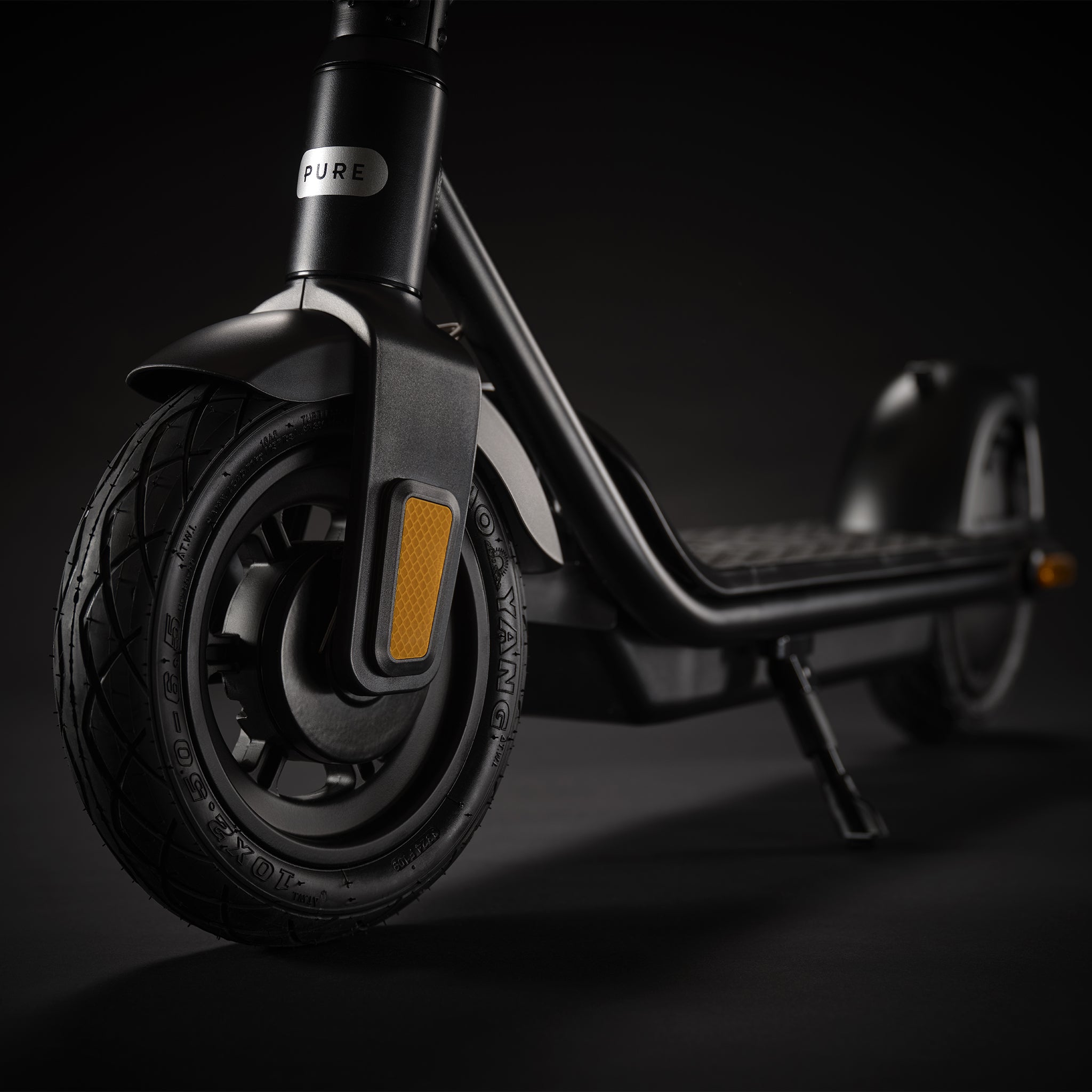 Pure Air5 Black 710W Max Power 30KM Range – Pure Electric Australia